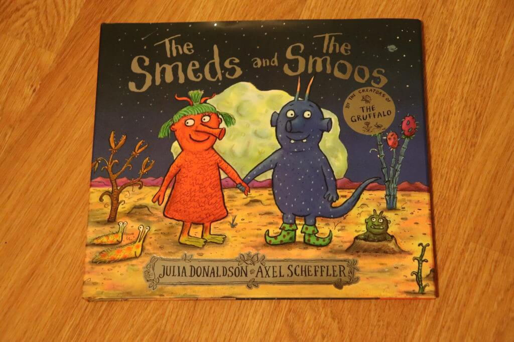 The Smeds and the Smoos - Children's story book | Review ⋆ Jupiter Hadley