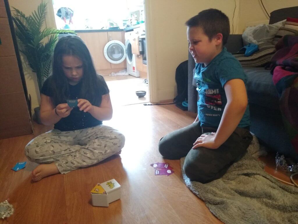 Pointz - family friendly party game | Review ⋆ Jupiter & Dann