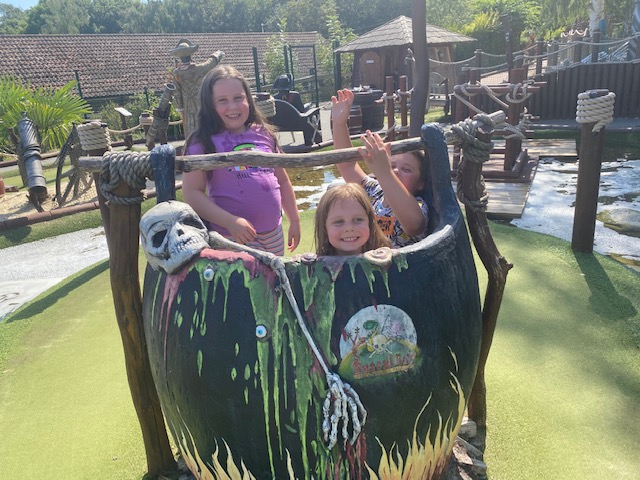 A Day Out at Rascal Bay Adventure Golf ⋆ Jupiter & Dann