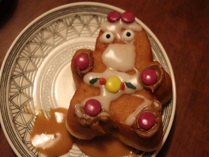 Doughnut Time’s Gingerbread Doughman DIY Kit | Review ⋆ Jupiter & Dann