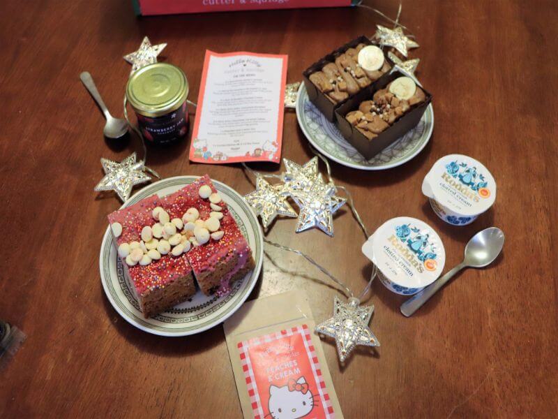 Hello Kitty Afternoon Tea | Review ⋆ Jupiter & Dann